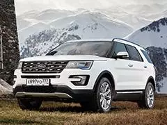 Actualizat Ford Explorer a apărut în Rusia. El a devenit 150.000 de ruble mai ieftin 58776_2