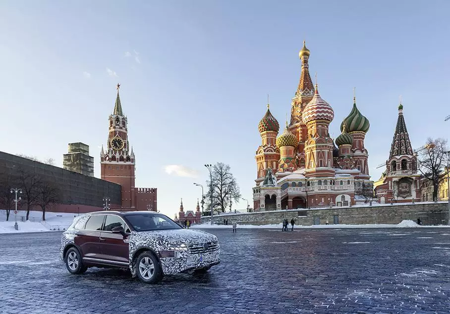 Nový VW Touareg dorazí na světovou premiéru s vlastními 59048_1