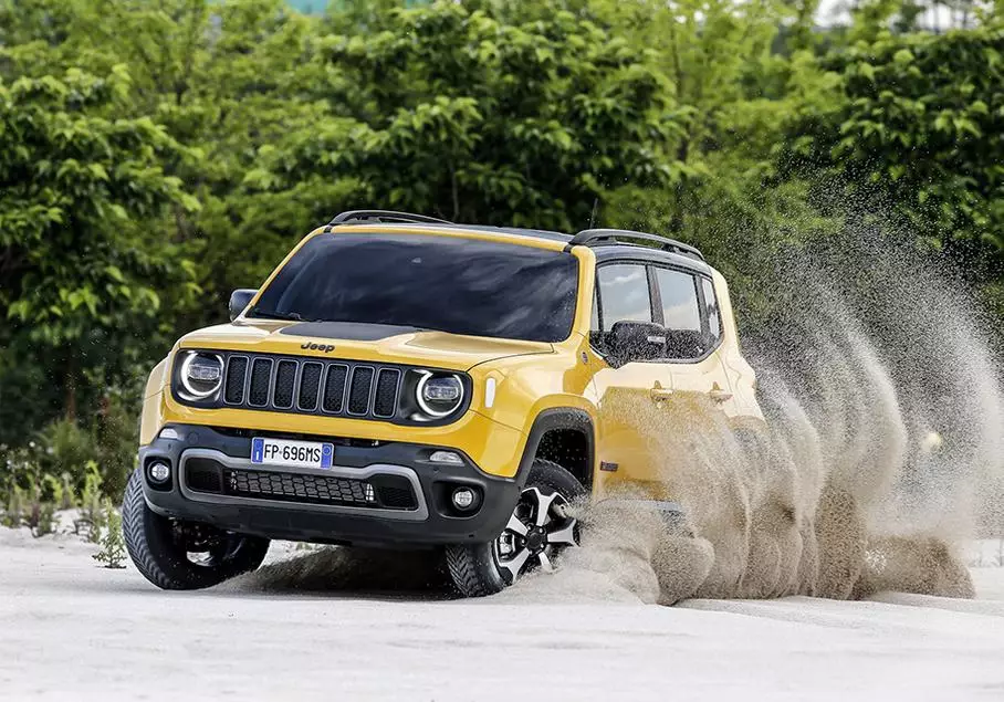 Jeep opened all the details about the updated Renegade