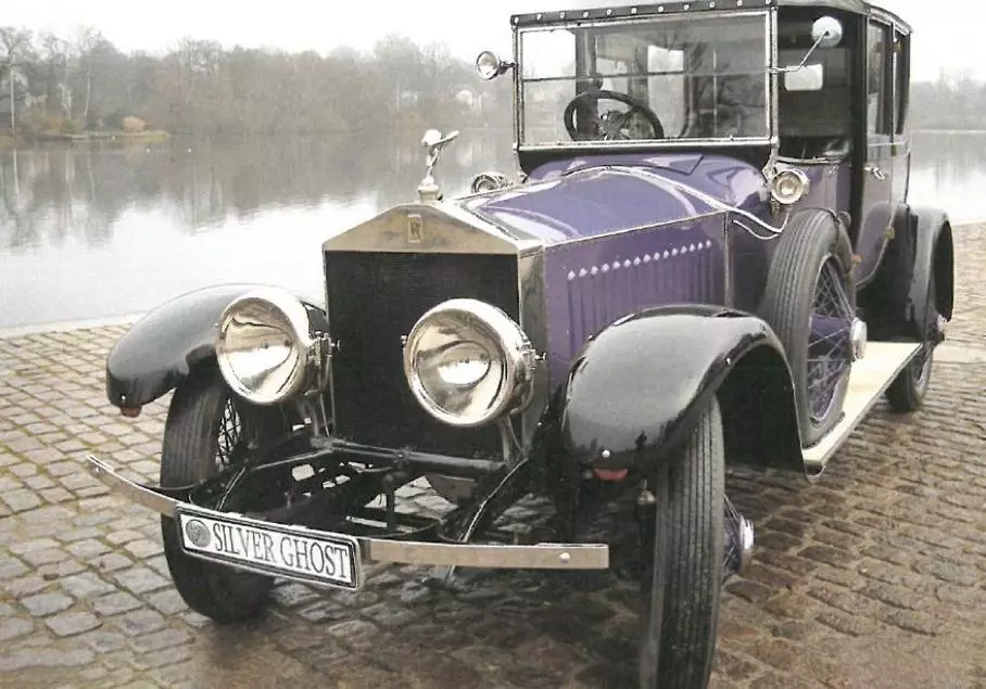 Rolls-Royce Nicholas II- ը վաճառքի հանեց 280 միլիոն ռուբլի 60458_1