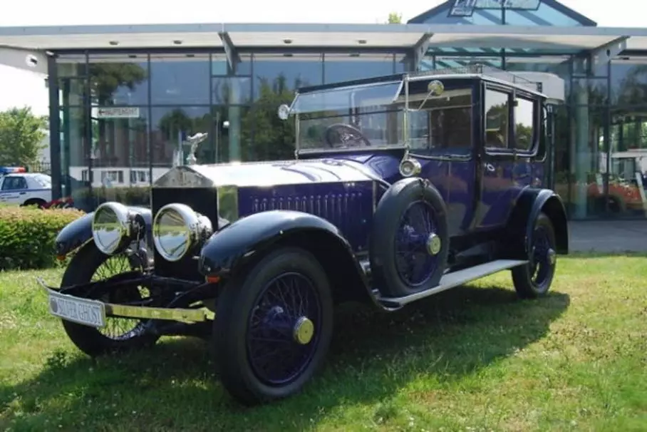 Rolls-Royce Nicholas II udbudt til salg til 280 millioner rubler 60458_2