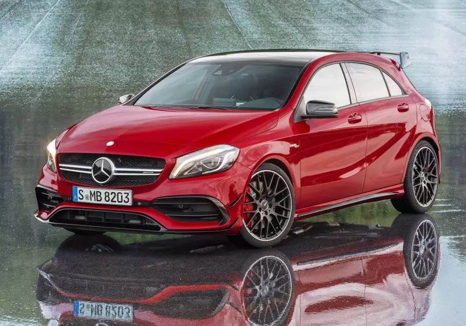 Bydd Mercedes-AMG A45 yn 