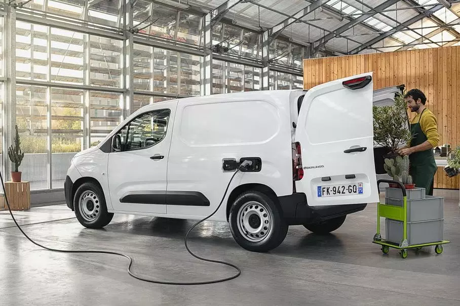 Ирсоли нерӯҳои электрикии E-Berlingo Van 607_1