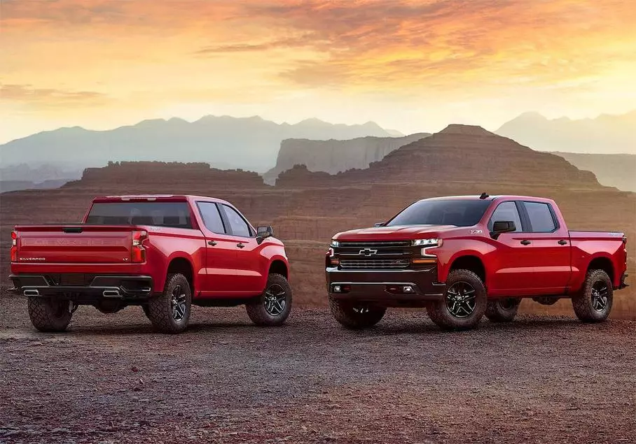 Chevrolet Silverado har blitt oppdatert. Nå er han 