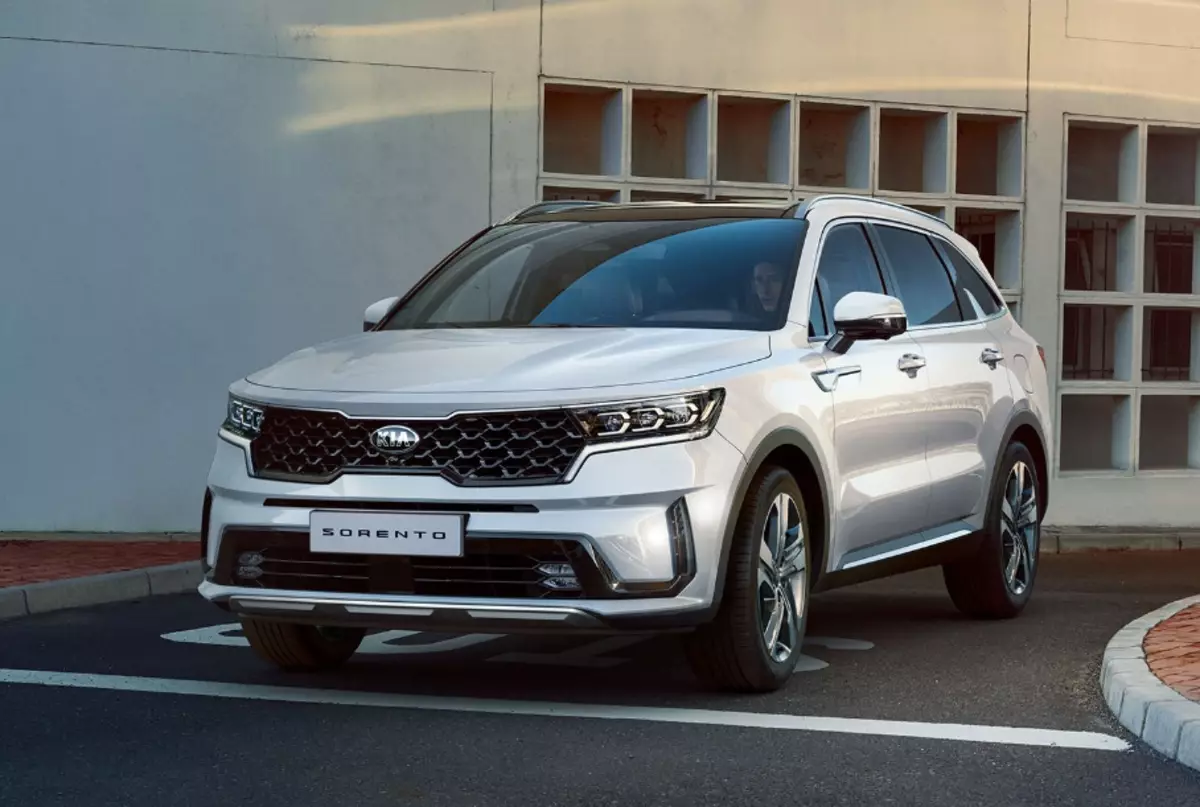 Rusia Kia Sorento bakal kéngingkeun motor sanés 6247_1