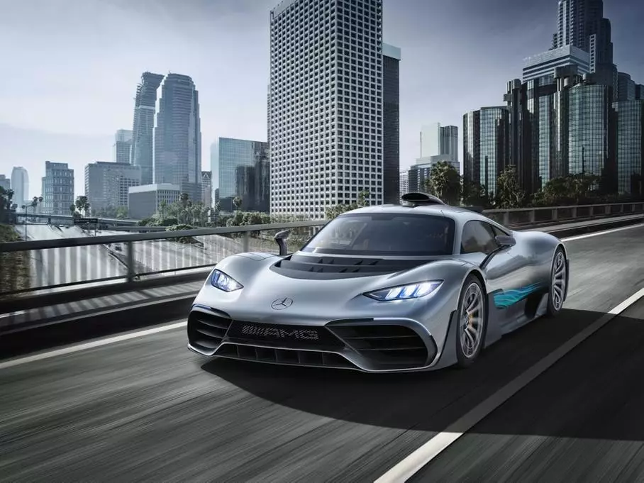 Դեռեւս թողարկված Hypercar Mercedes-AMG- ը վաճառքի է հանվել կրկնակի գնի 62725_3