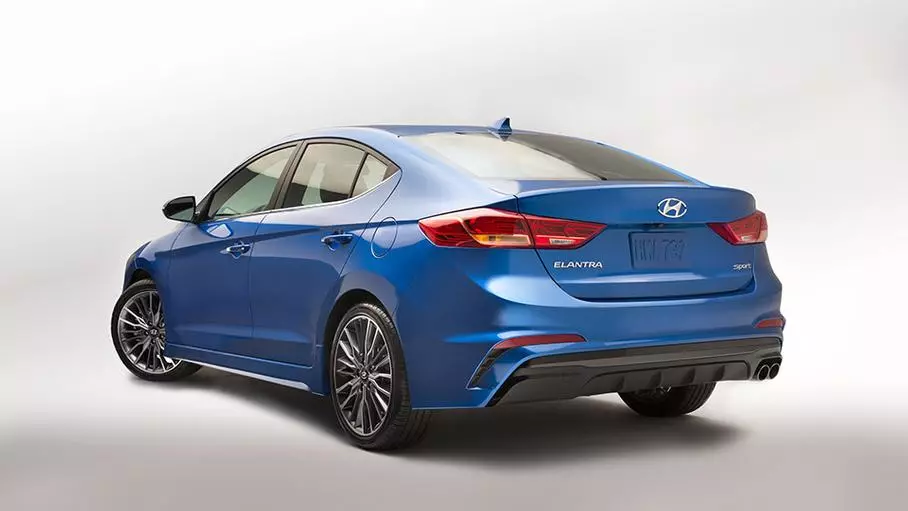 현대 엘란트라 (Hyundai Elantra)의 