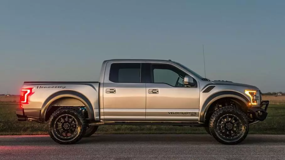 Ford F-150 Raptor phân tán thành 