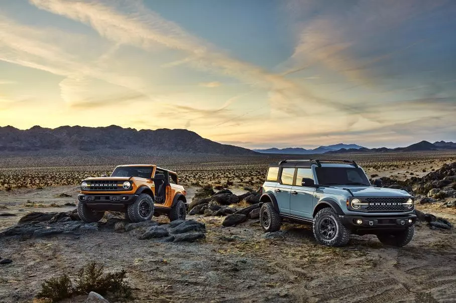 SUVs Ford Bronco နှင့် Bronco အားကစား, Mercedes-AMG GT Black စီးရီးနှင့်ပထမဆုံး Maserati hybrid: တစ်ပတ်လျှင်အဓိကအရာ 65613_2