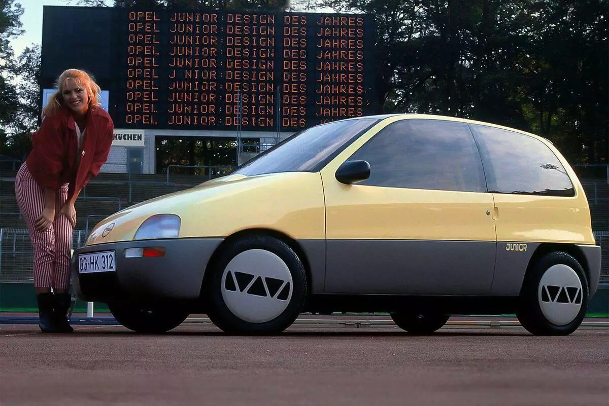 Opel Junior Concept: Karê yekem a Chris Bangla