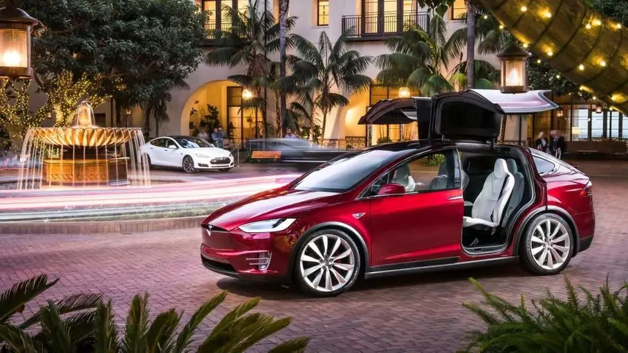 Tesla ludd ni idiyele ọja 67702_1