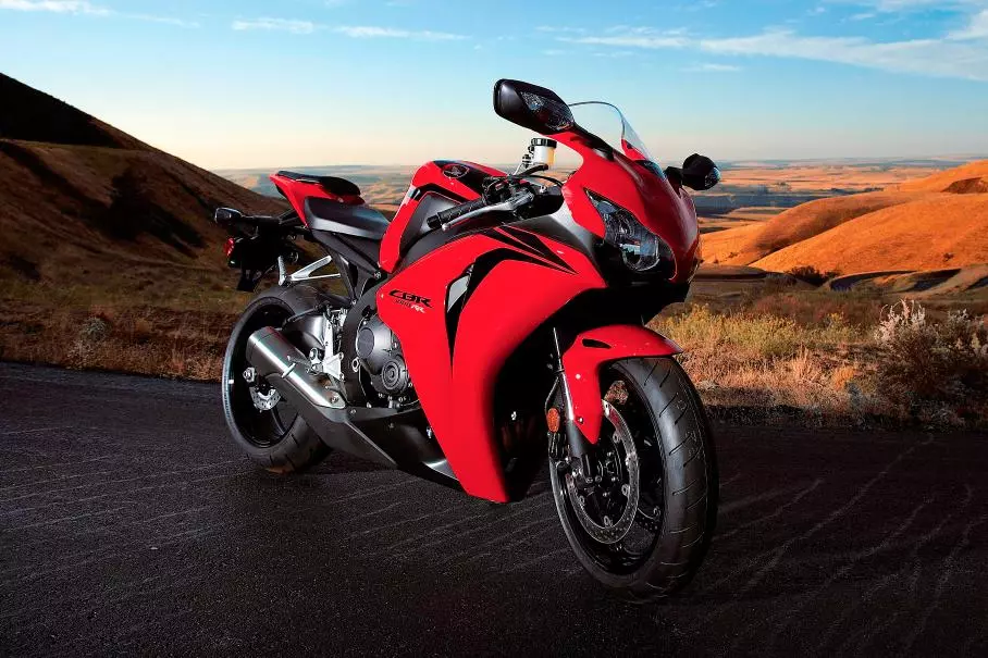 Fireblade Honda: 30 bliain 