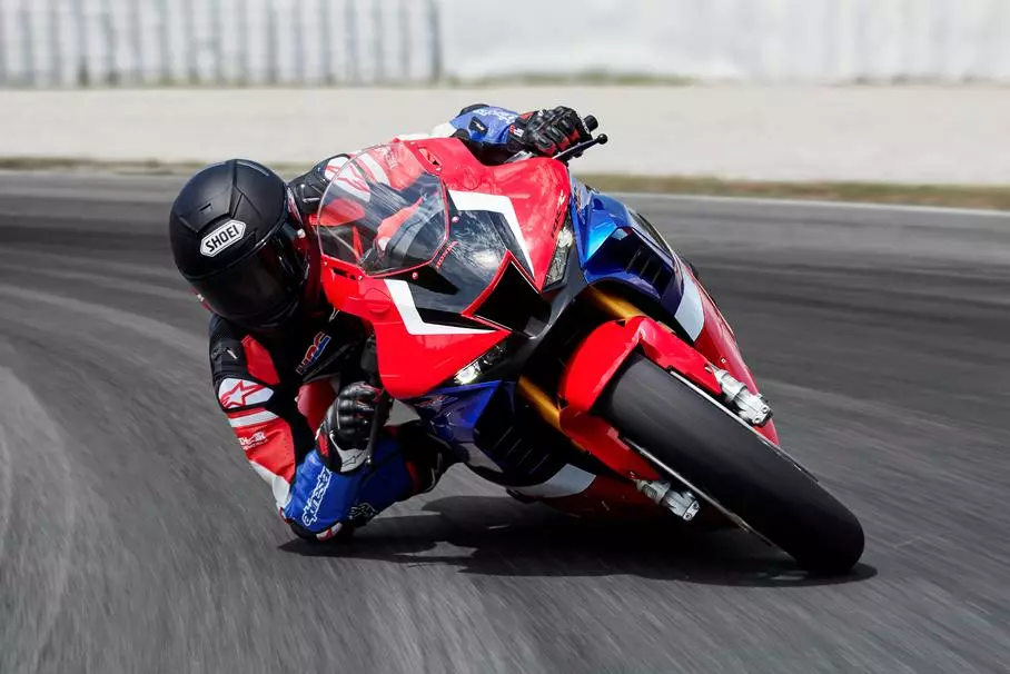 Fireblade Honda: 30 bliain 