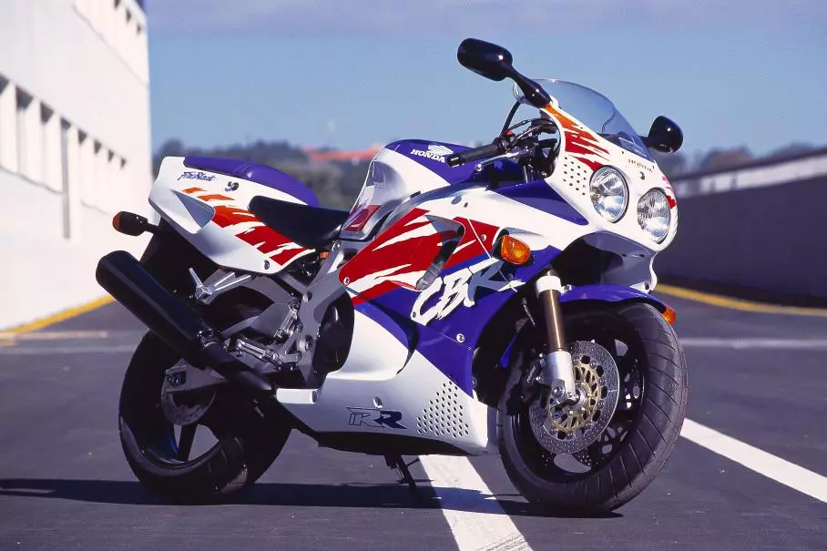 Fireblade Honda: 30 bliain 