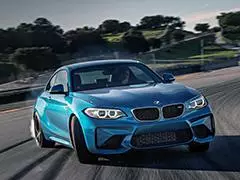 BMW vil gøre fire-dørs version m2 68147_2