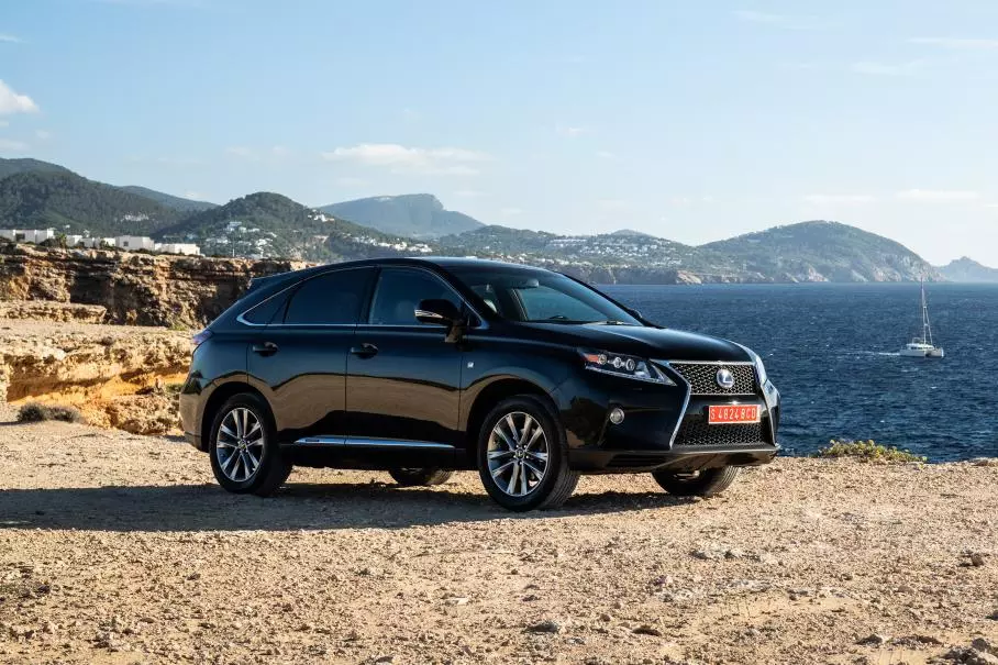 LEXUS RX نى يېڭىلىدى. 6854_5