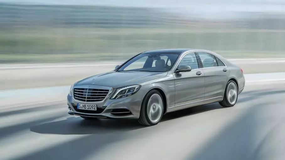 Ang Mercedes S-Class makadawat usa ka bag-ong V8 ug ang labing kusgan nga diesel 68785_1