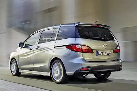 Мінівэн Mazda5 абнавіўся 7068_3