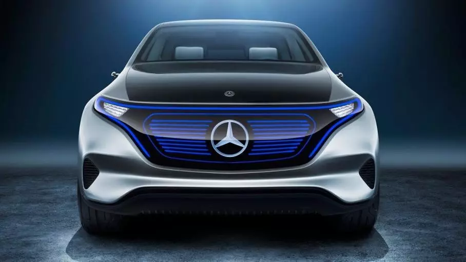 Daimler gastará no desenvolvemento de 10 coches eléctricos 10 millóns de euros 71415_1