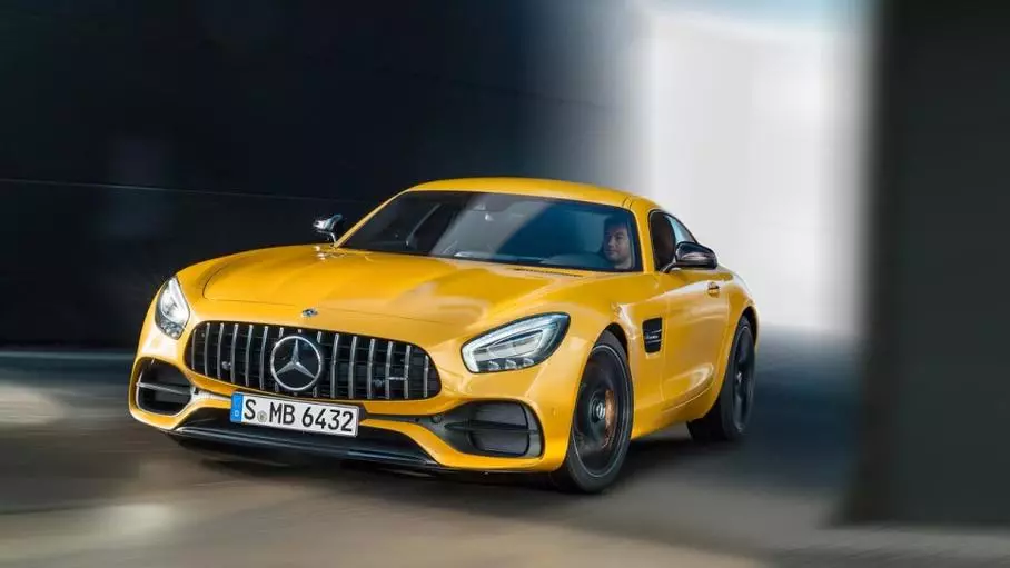 Errepideko Mercedes-AMG GT-k xasis osoa gehitu zuen 72068_1