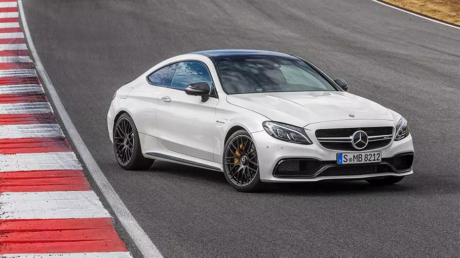 Mercedes-Benzek BMW M4 lehiakide bat aurkeztu zuen 7308_3