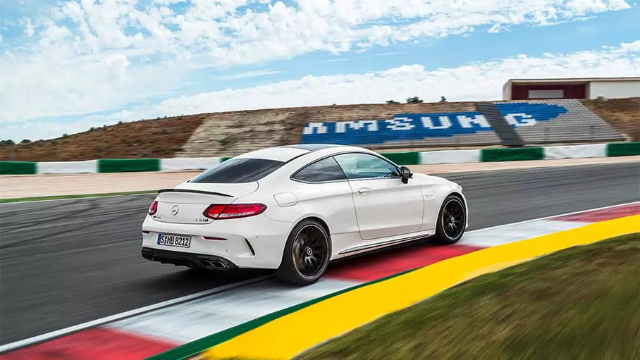 Mercedes-Benzek BMW M4 lehiakide bat aurkeztu zuen 7308_4