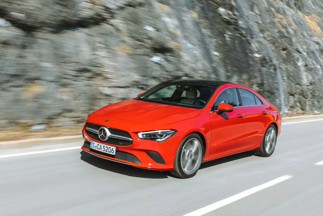 Uuden Mercedes-Benz CLA: n express testi 7314_1