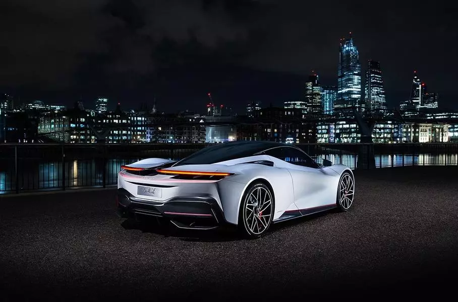 Electric Hypercar Pininifarina postala je dio izložbe posvećene da Vinci 73904_2