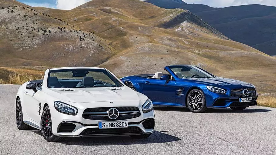 Mercedes-Benz called ruble prices for new roadster 7540_1