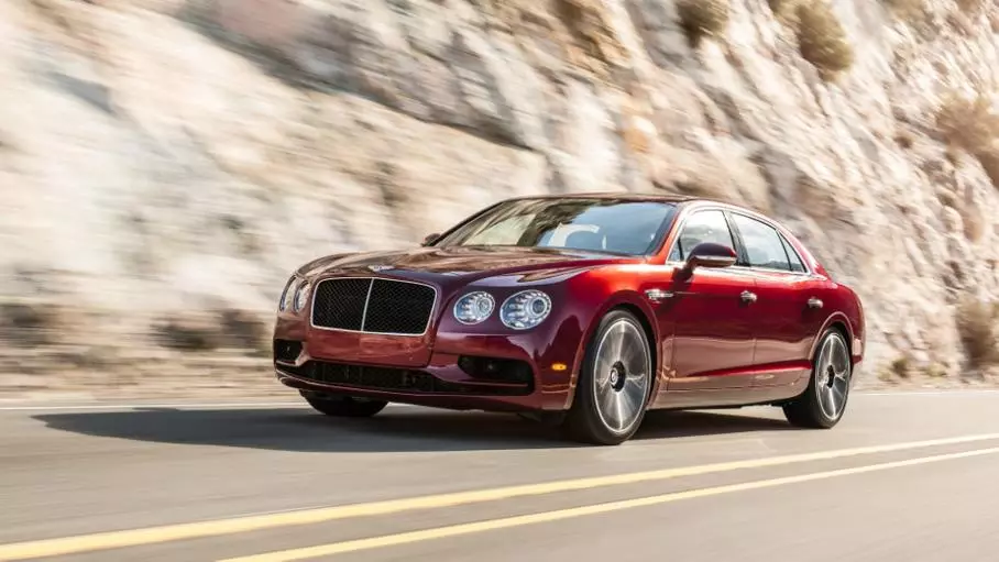 Bentley Flying Spur met 'n 