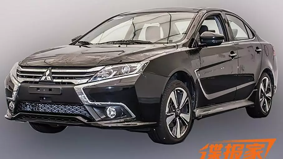 Hytaýda, täzelenen Mitsubishhi Lenker täzelenen surata düşdi 77168_1