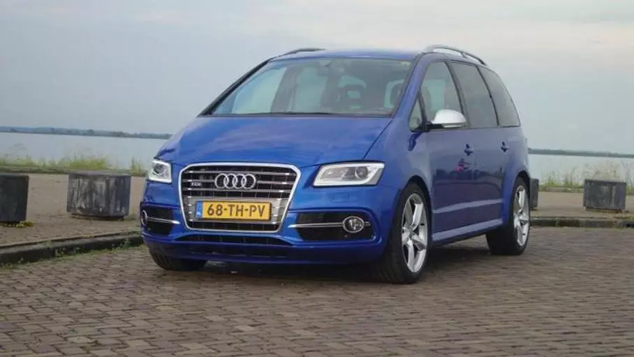 Audi seul dans le siège d'Audi Minivan mis en vente 77343_1