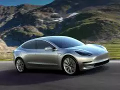 Kantite lajan an nan lòd pou modèl Tesla 3 rive nan $ 14 milya dola 78640_2