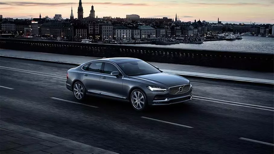 Төрийн далд SEDAN SESAN VOLVO-д зориулсан Оросын үнэ нь мэдэгдэж байсан 78657_2