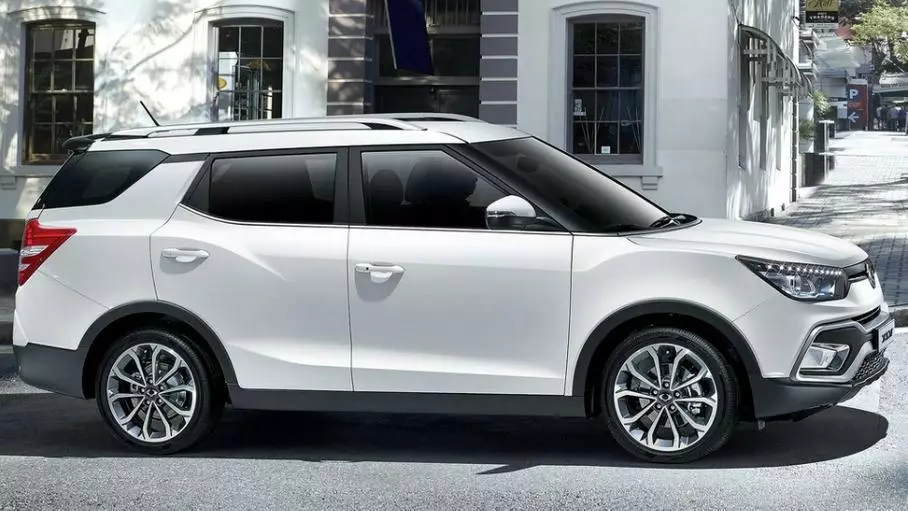 Ssangyong एक इलेक्ट्रिक क्रॉसओवर सोडतील 78736_3