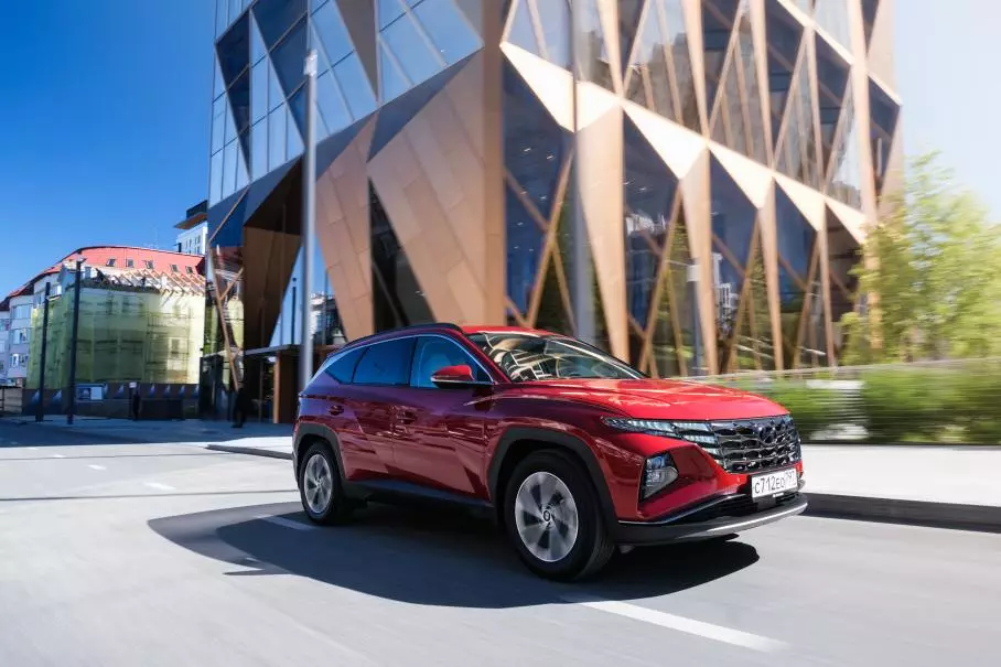 We gaan naar de nieuwe Hyundai Tucson met kosmisch ontwerp 78_9