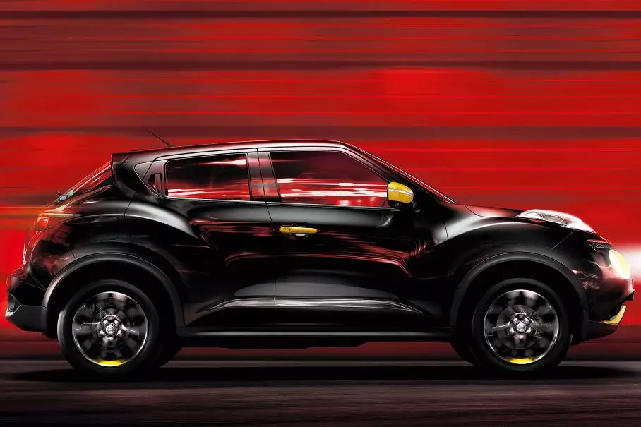 နောက် Nissan Juke ကဒီလိုမျိုးမကြည့်ဘူး။ သို့သော်ဒီဇိုင်းသည်ပုံမှန်မဟုတ်သောဖြစ်လိမ့်မည် 7927_1