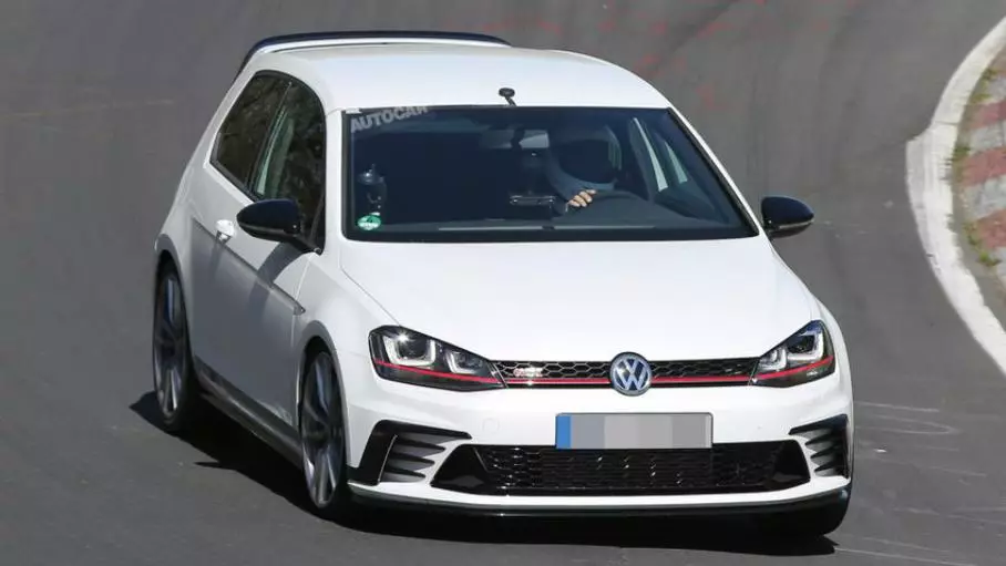 Volkswagen به GTI گلف شدید Nürburgring آورده است 79513_1