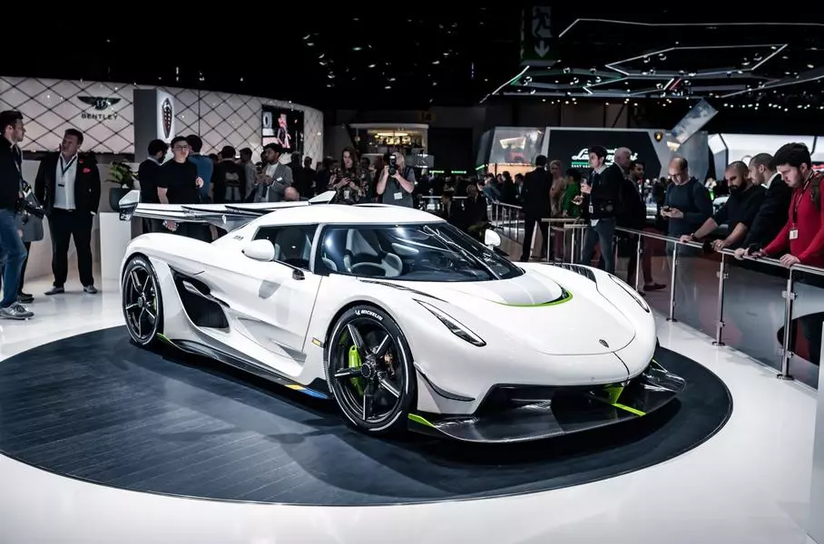 Koenigseggin päällikkö osti auton, josta hän matkusti 20 vuotta sitten 81437_2