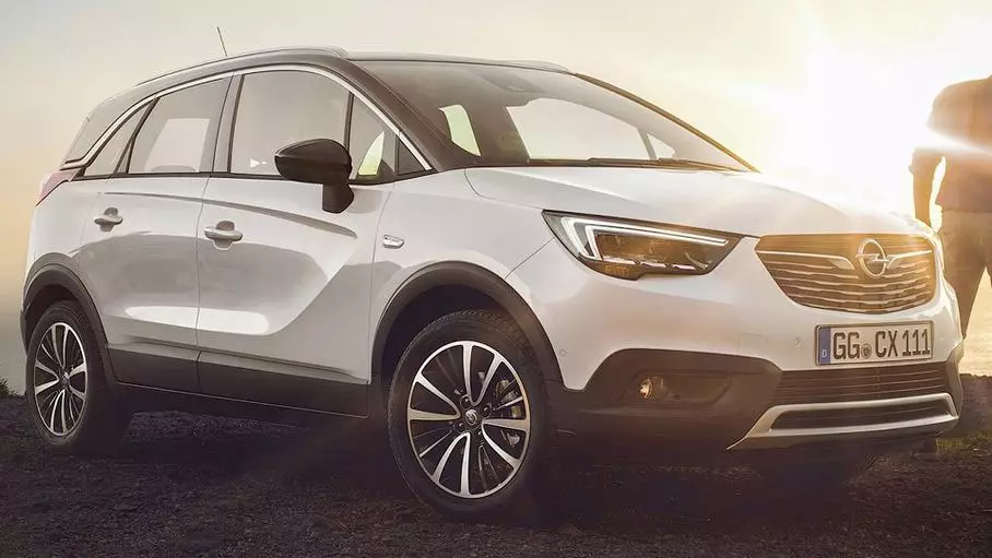 Opel иваз кардани миниван Мерви 8276_4