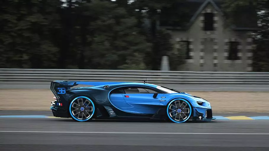 Awọn alabara Bugatti ṣe afihan siriouse ti hypercar tuntun 82826_2