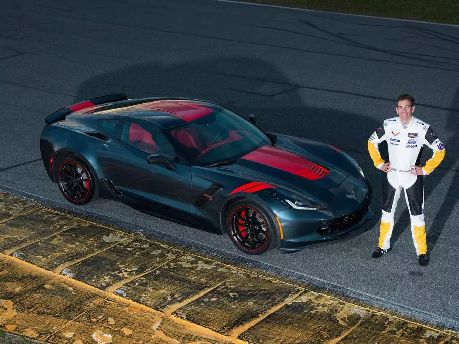 Chevrolet vyrobil Corvette speciální rozhovor pro závodní fanoušky 83072_3