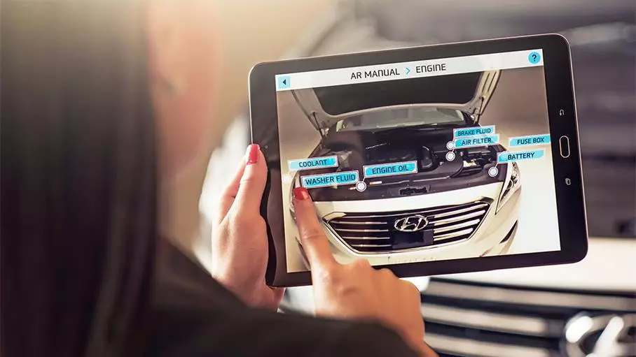 હ્યુન્ડાઇ વિસ્તૃત વાસ્તવિકતામાં મશીનો માટે સૂચનાઓ પ્રદર્શિત કરશે 83199_2