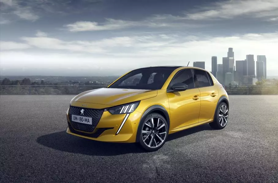 New Peugeot 208: Եռաչափ «կոկիկ» եւ տարբերակ մարտկոցների վրա 8339_1