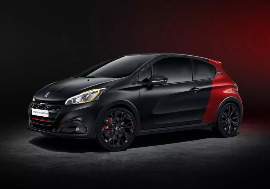 Hot Hatch Peugeot 208 GTI itakuwa umeme. 8341_1