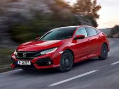 Peugeot нь 109 мянган еврогийн хувьд Hatchback 308-ийг барьсан 8382_2