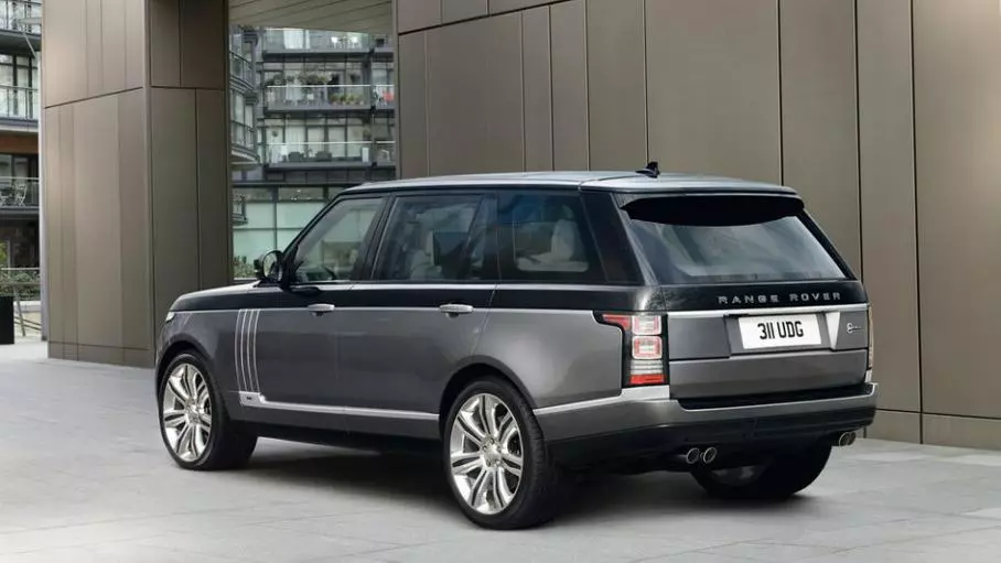 Land Rover publiera un concurrent à Bentley SUV 84414_2