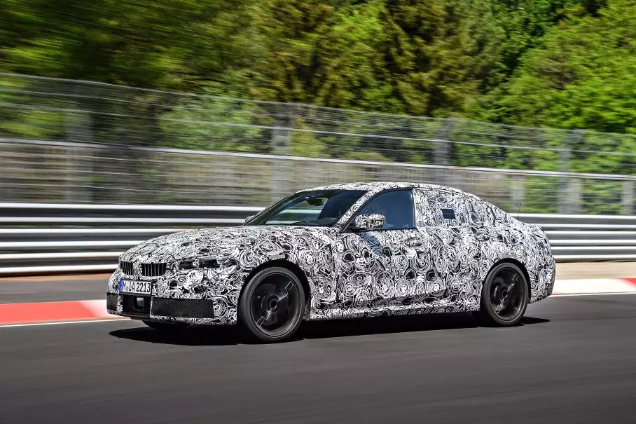 BMW revealed the details about the new 