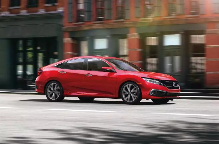 Honda introduced an updated Civic 85869_2