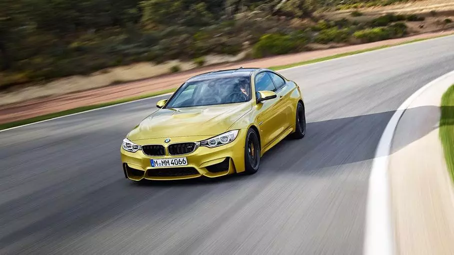 BMW M4- ის სიმღერის ვერსია შედის დილერის ბაზაზე